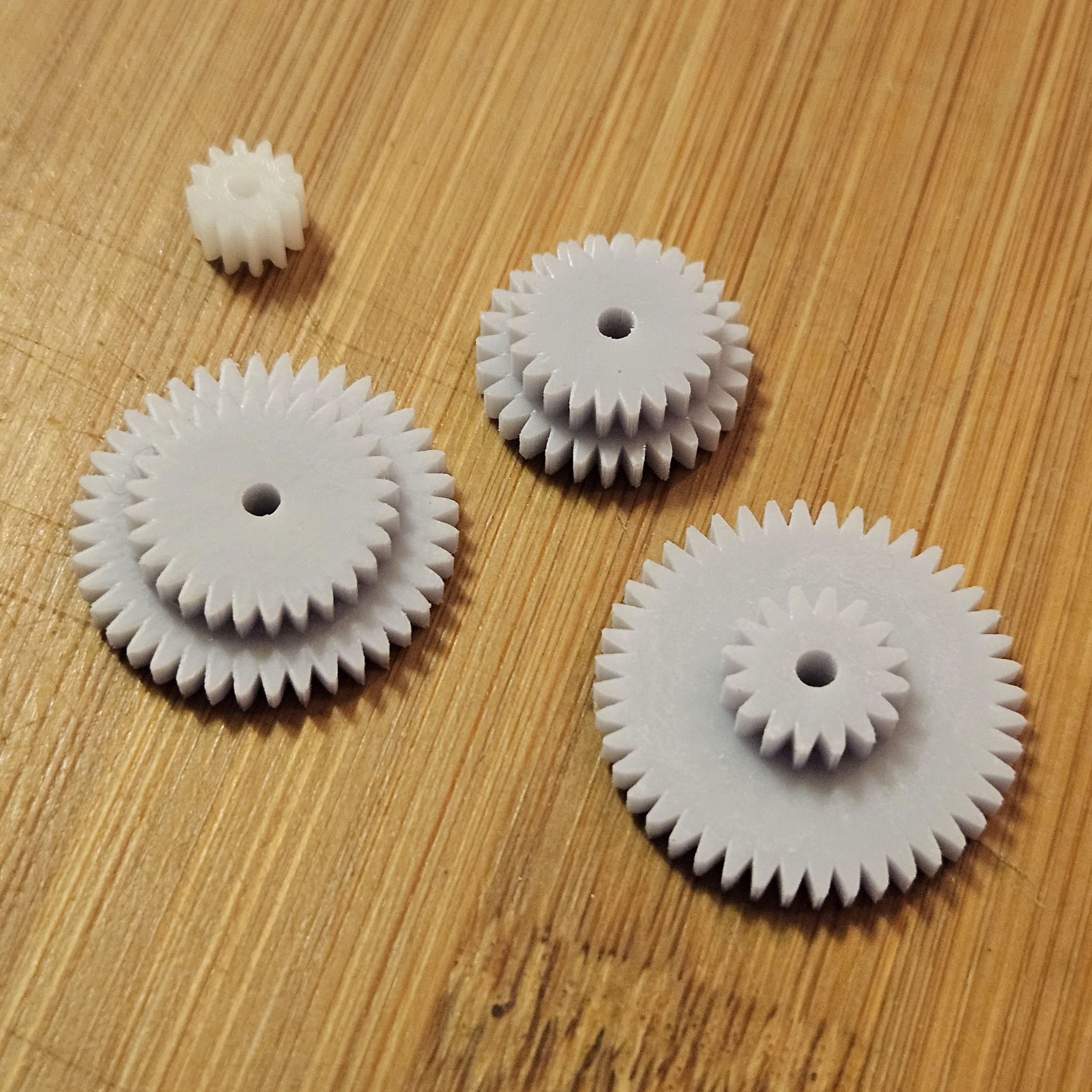 Kit engrenage Type 13 (Motometer B) 12 + 44x16 + 40x28 + 28x22 ...